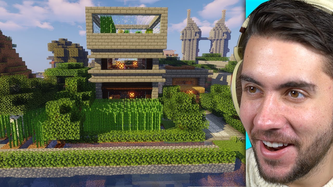 Reviewing YOUR Builds on my Minecraft Server! - YouTube