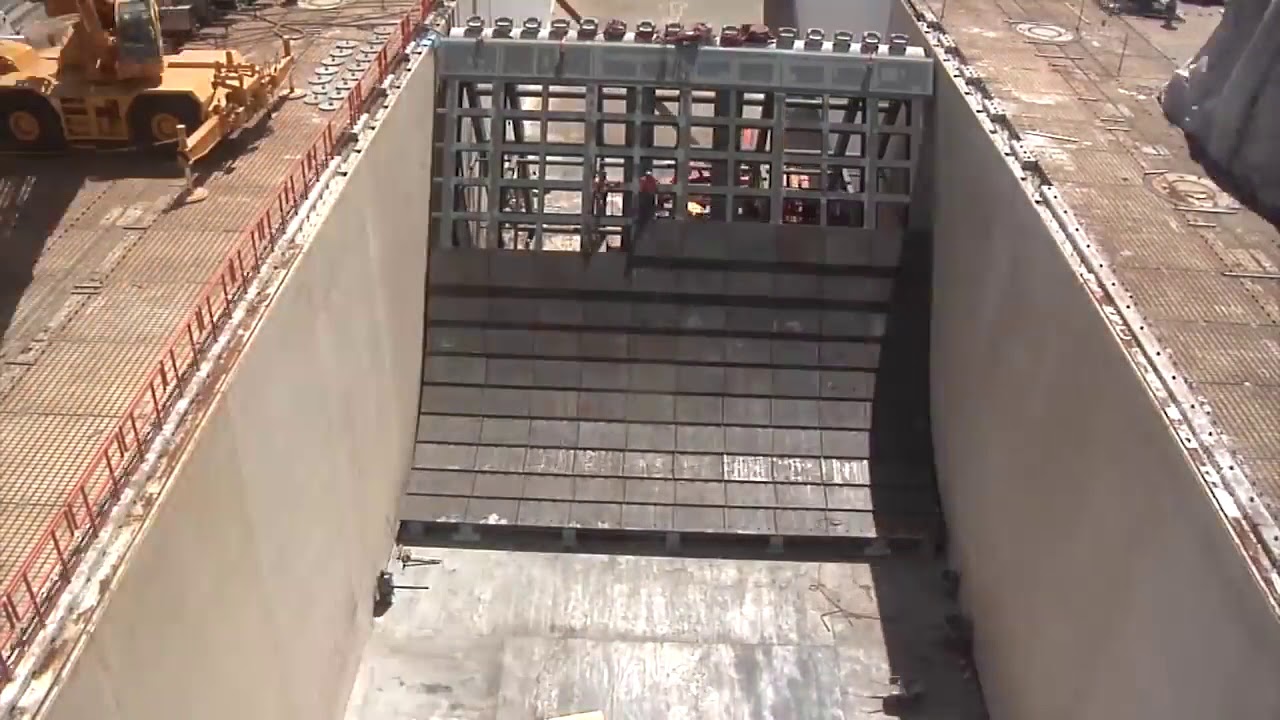 Main Flame Deflector Installed at Launch Pad 39B - YouTube