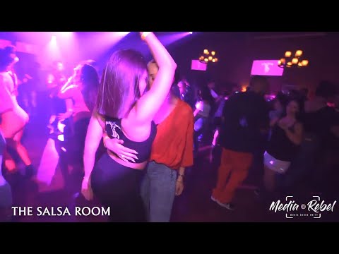 MALA & XIMENA  Bachata Social Dance At THE SALSA ROOM