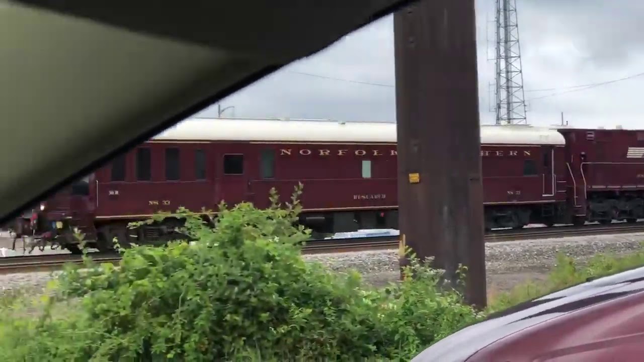 NS 7691 lead NS 905 with “the brick” trailing - YouTube