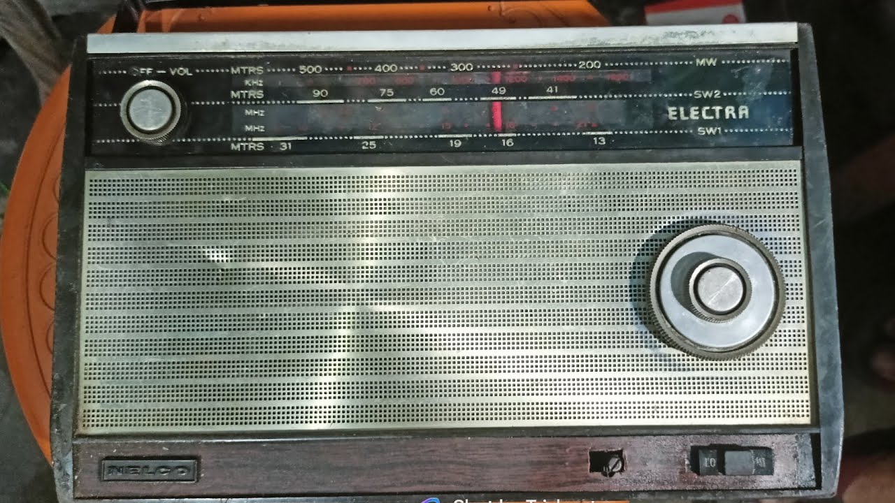 NELCO ELECTRA , A TATA PRODUCT RADIO. MODEL NO. - 333 , 3 BAND RADIO ...