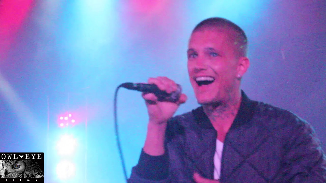 CHAD HARNEY AT THE OPEN MIC AT THE HAVEN LOUNGE - YouTube