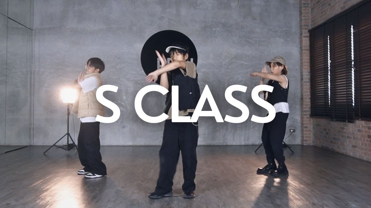 Stray Kids - 'S-Class' | Covered by Priw Studio | Private Course - YouTube
