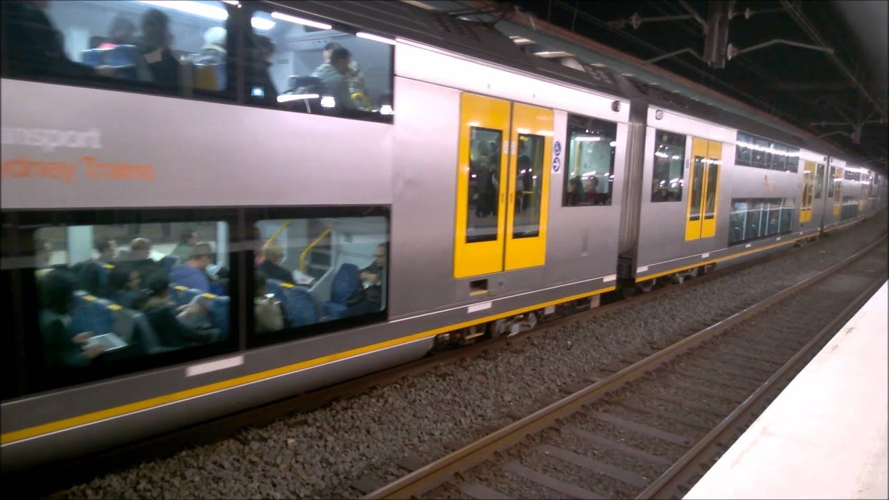 Trains at Central: p.t. 2 - YouTube