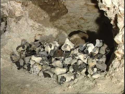 The Neolithic mines in Spiennes - YouTube
