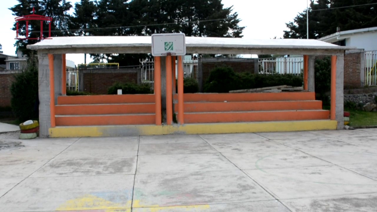 losa Construcción de gradas en la escuela primaria Mariano Matamoros ...