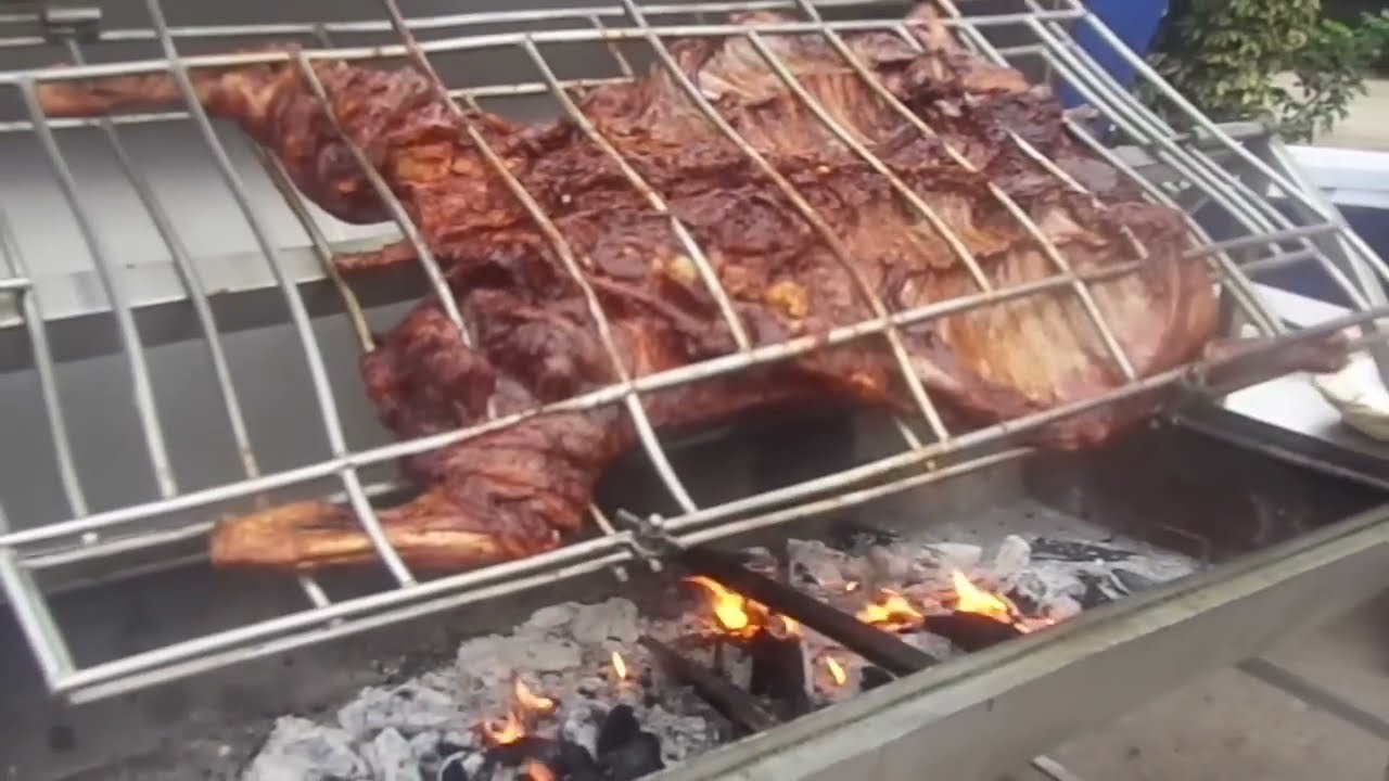 CARNERO AL PALO - YouTube