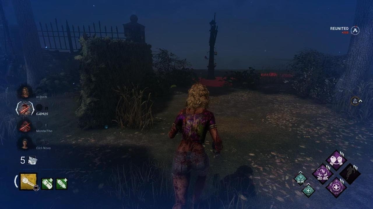 DBD-Haddonfield-glitch-40723 - YouTube