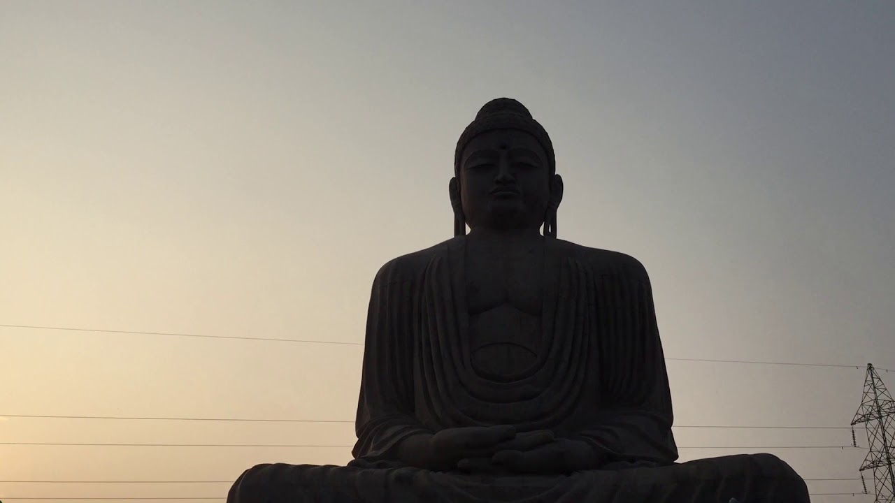 80ft tall Buddha Statue in Bodhgaya - YouTube