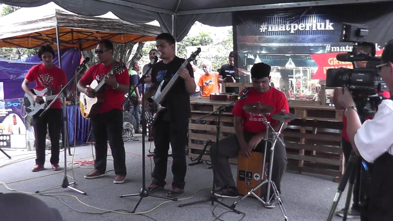 Caliph Buskers (Relakan Jiwa) Live At #MatPeriuk - YouTube
