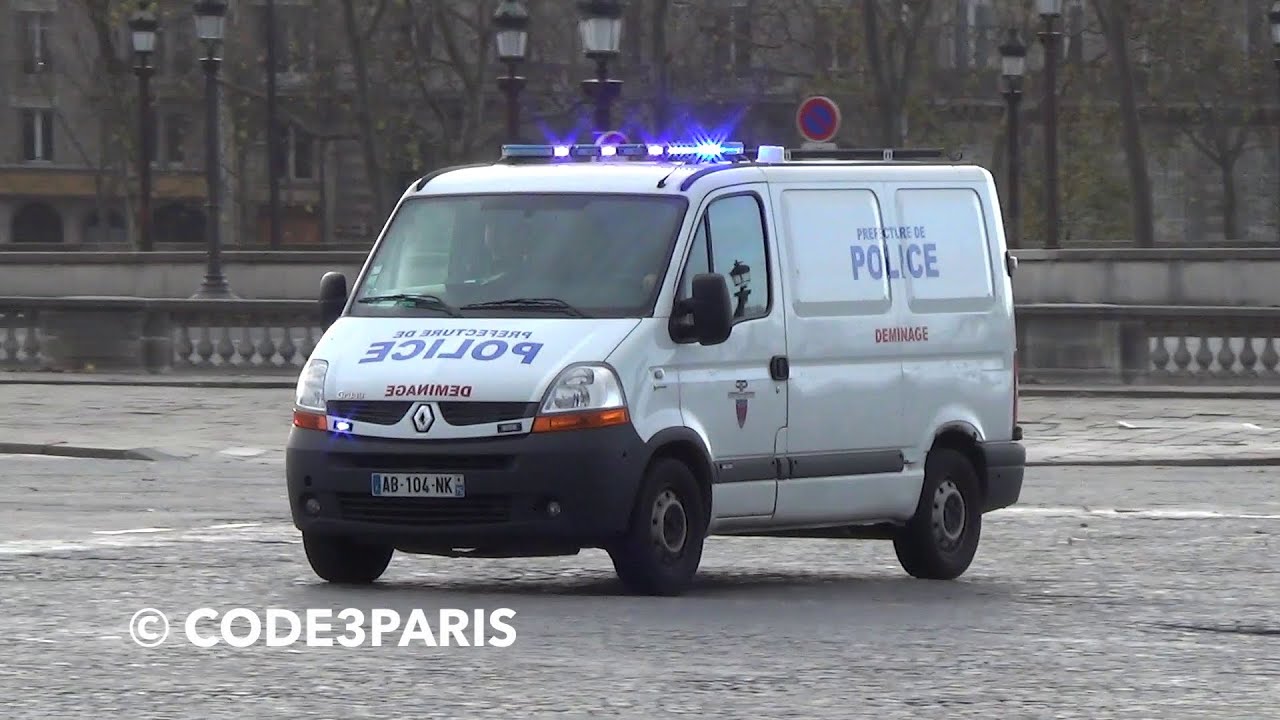 Paris Police van Responding // Fourgon de police en urgence - YouTube