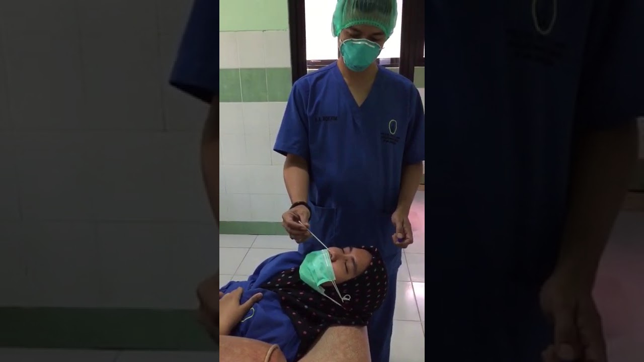 proses swab nasofaring - YouTube