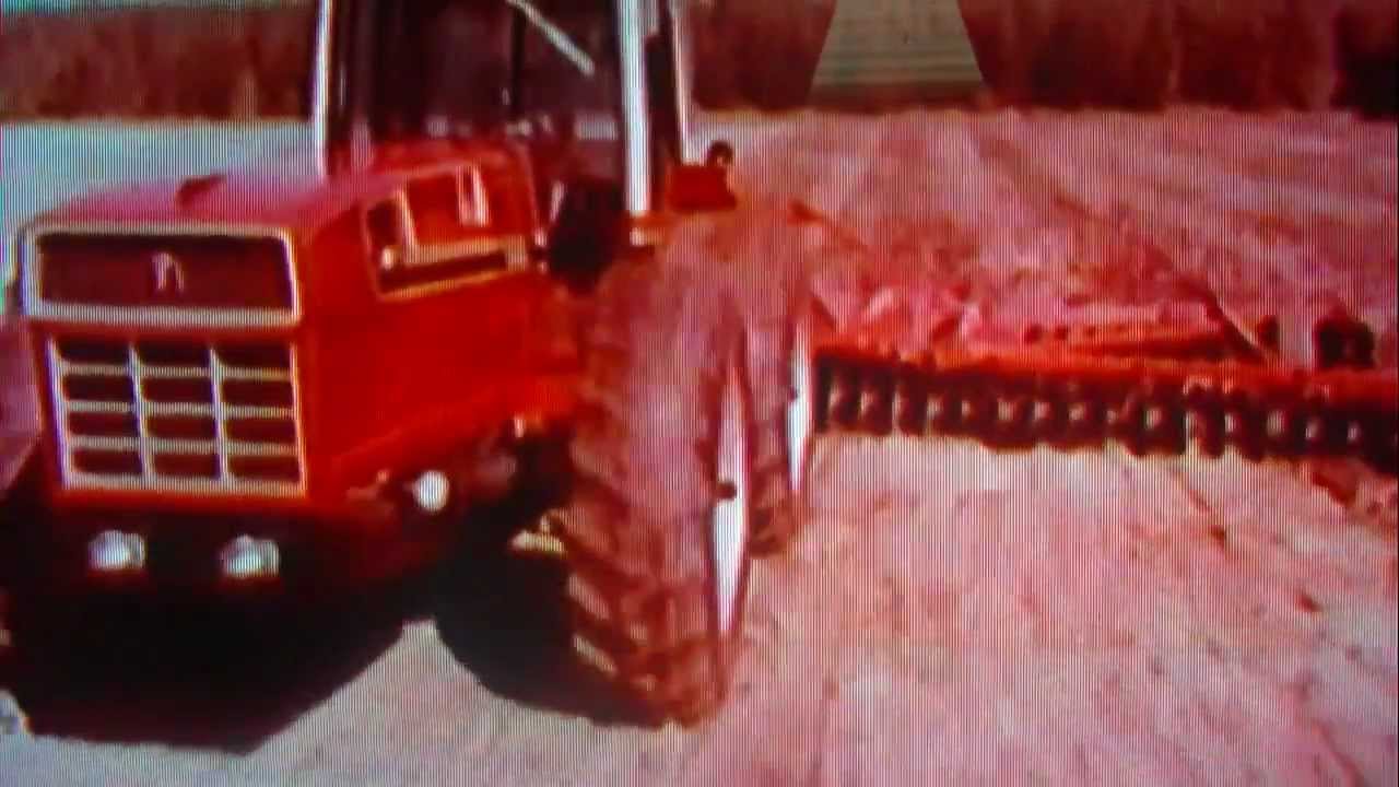 the all new 88 Series International Harvester 2+2 Tractors from IH ...