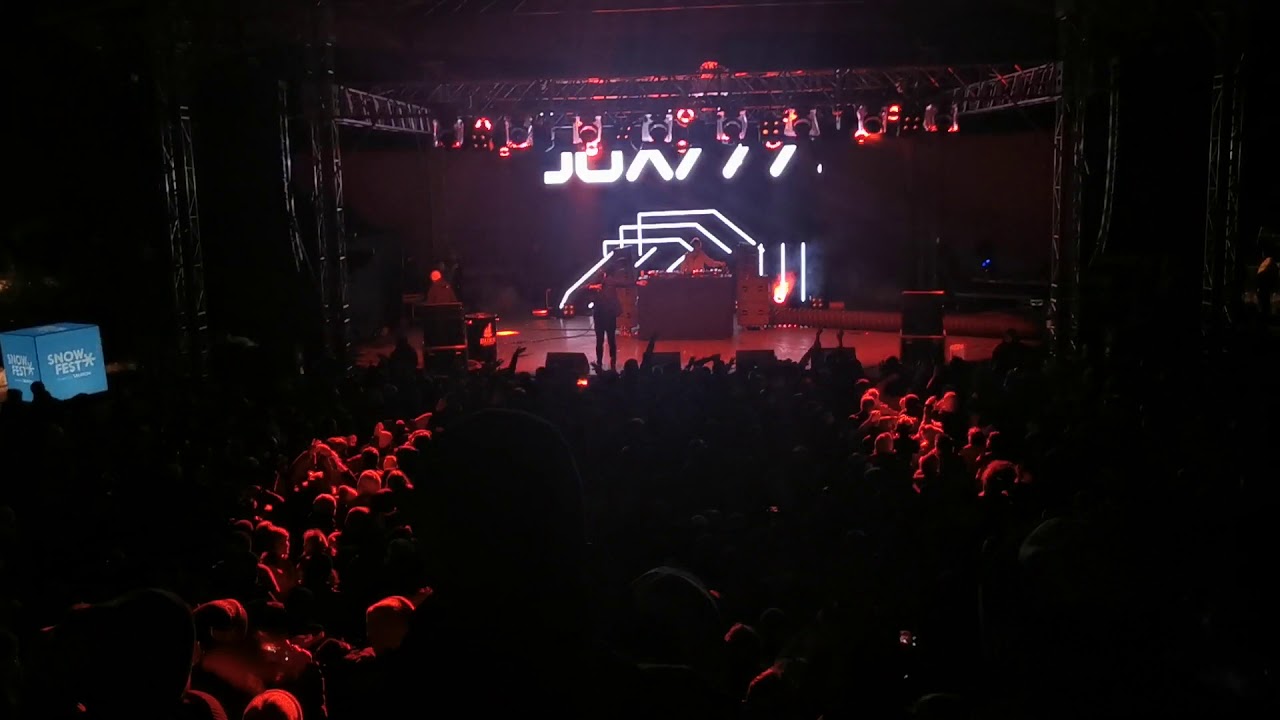 Sigma Snowfest 2020 Netsky Rio - YouTube