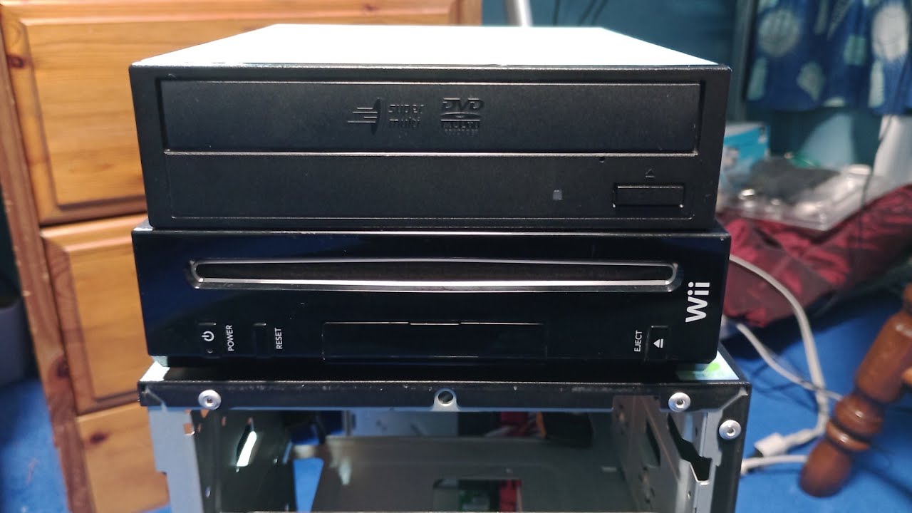 Can a Wii fit inside a PC case? - YouTube