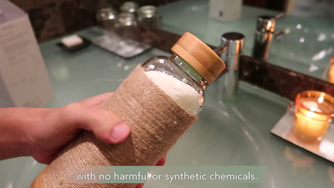 Ohmmm Canopy Powder Shampoo - YouTube