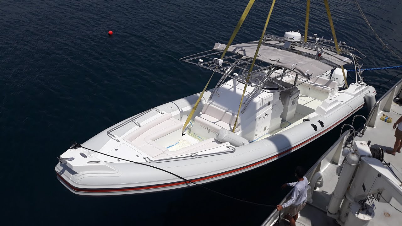 39 footer hammerhead Rib lift test - YouTube