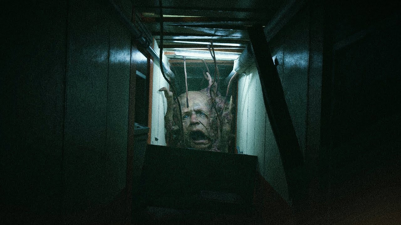 Escaping Oil Rig Mutants in Still Wakes the Deep - YouTube