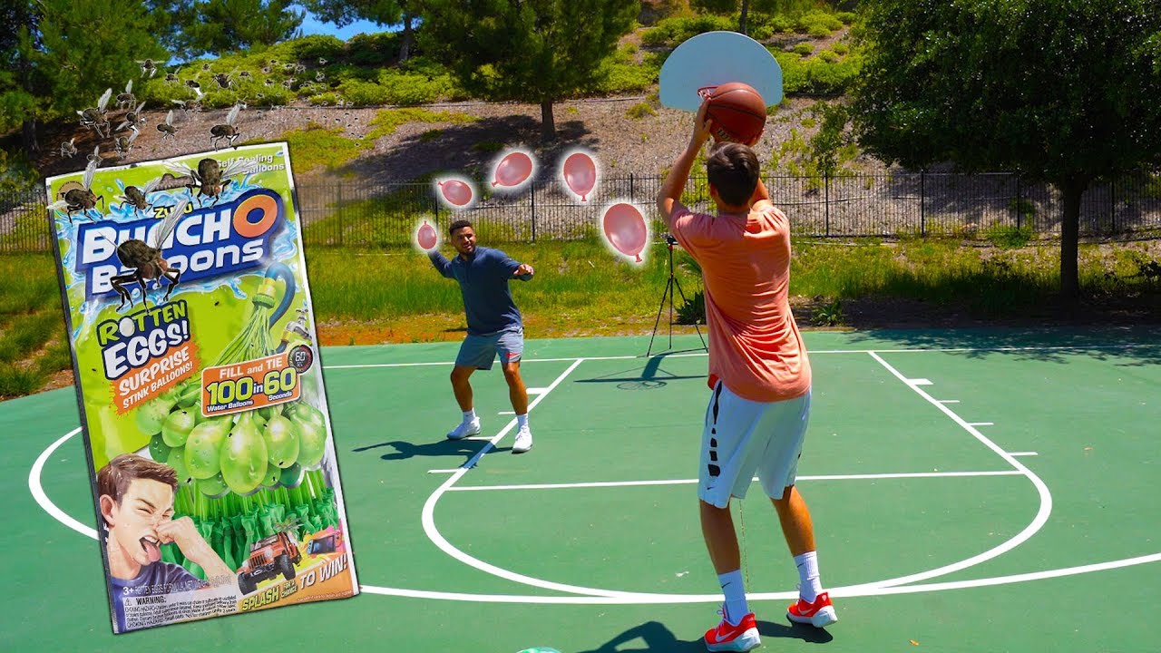 SMELLY BALLOON 3 POINT SHOOTING CHALLENGE VS TD!! - YouTube