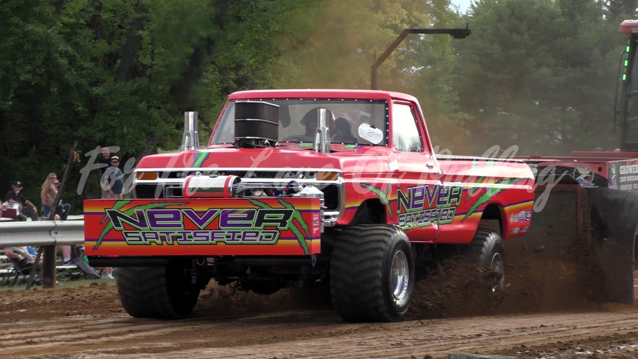 2024 Season Highlights Modified FWD Trucks - YouTube