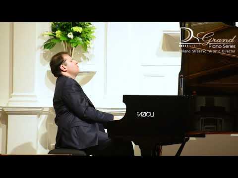 Stanislav Khristenko plays Schumann/Liszt: Widmung