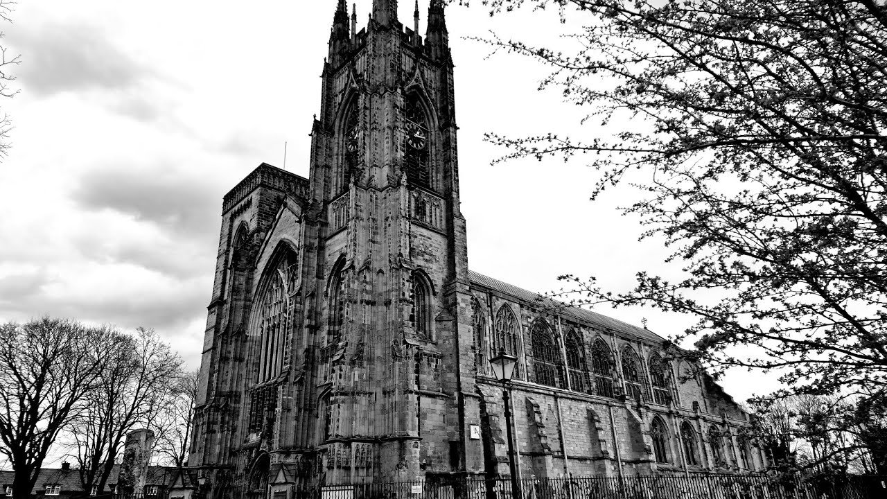 Bridlington Prior church old bridlington town - YouTube