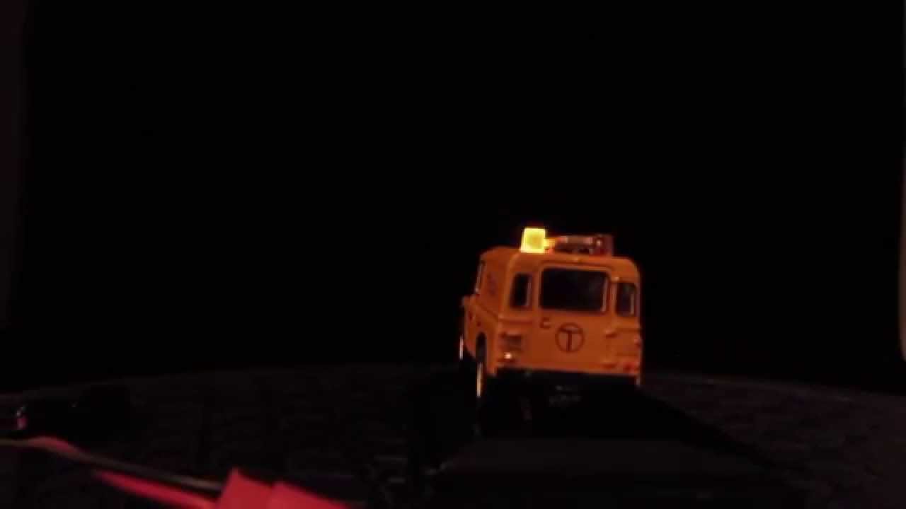 OXFORD DIECAST LAND ROVER DEFENDER, BRITISH TELECOM LIVERY, 76DEF005 ...