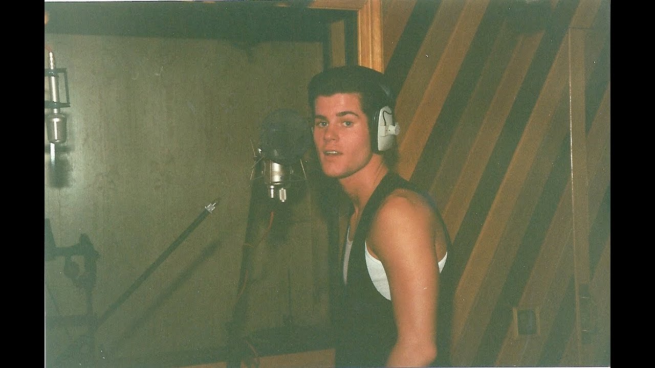 George Madden, Michael G Lowe, La Playa. - YouTube