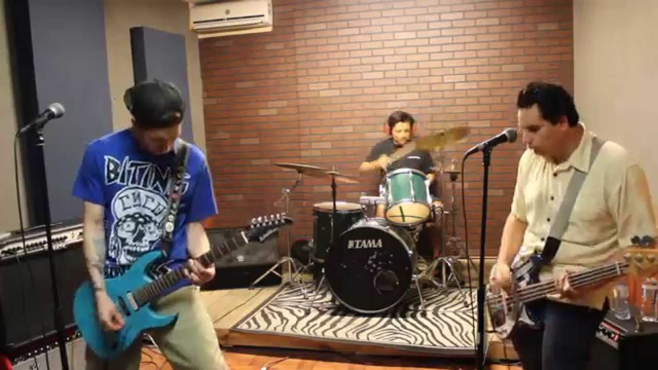 BACON DUDE$ - (intro)here comes the oink! / we are BACON DUDE$ - YouTube