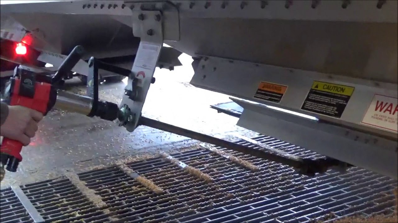 Trap Turner Bulk Trailer Unloading | Hopper Trailer Opener | Grain ...