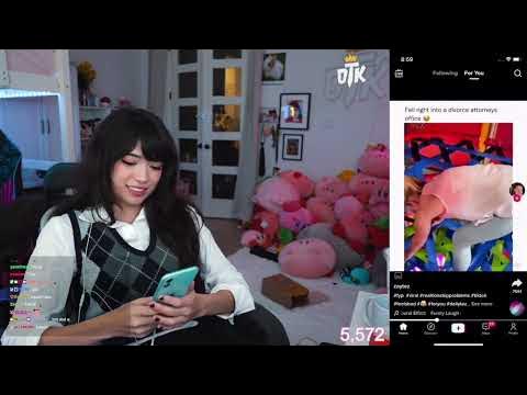 Emiru Searches Herself on TIK TOK - YouTube