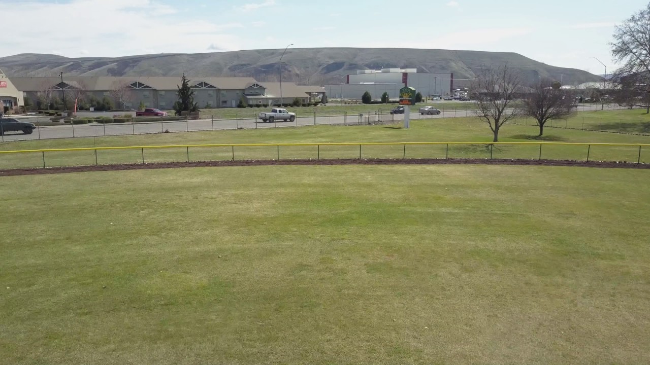 Play Ball at Carlon Park, Selah WA - YouTube