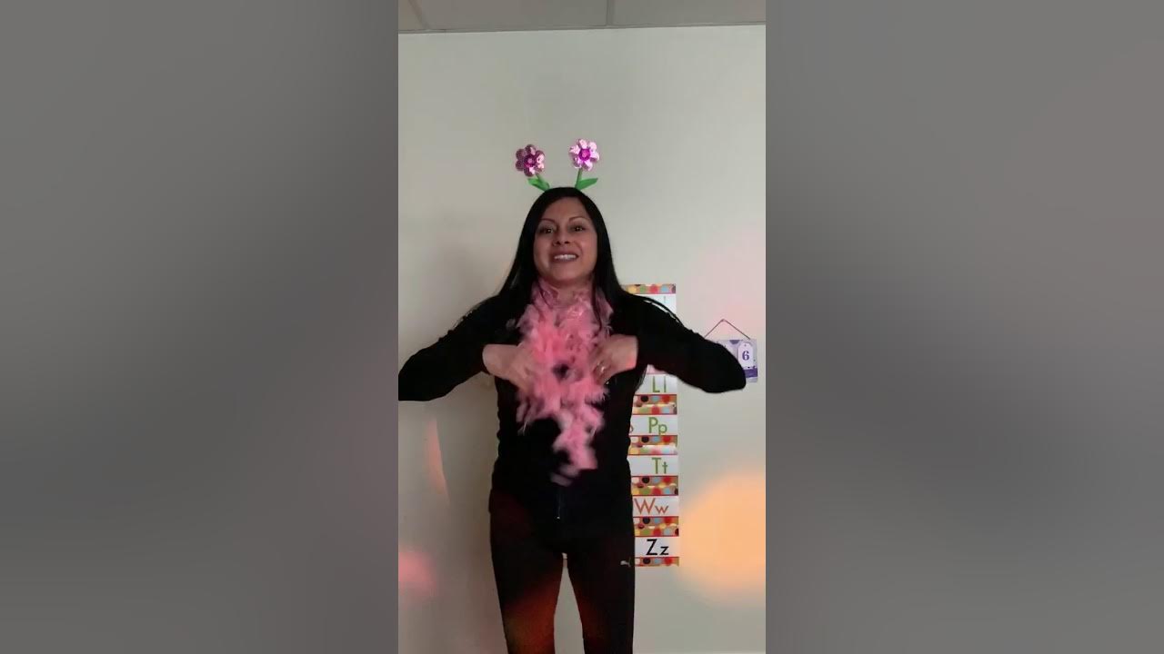 Pepitas Preschool: Una canción con Ms. Katty - YouTube