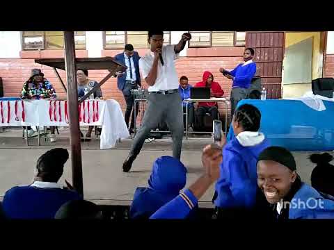 snatch performance at mshadza high School @PheonixTevin-sr7di - YouTube
