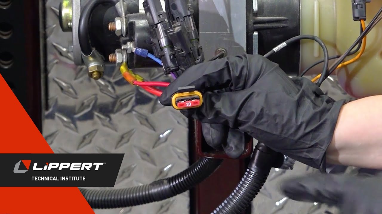 Blade Fuse Replacement on a Power Gear Motorized hydraulic Leveling ...