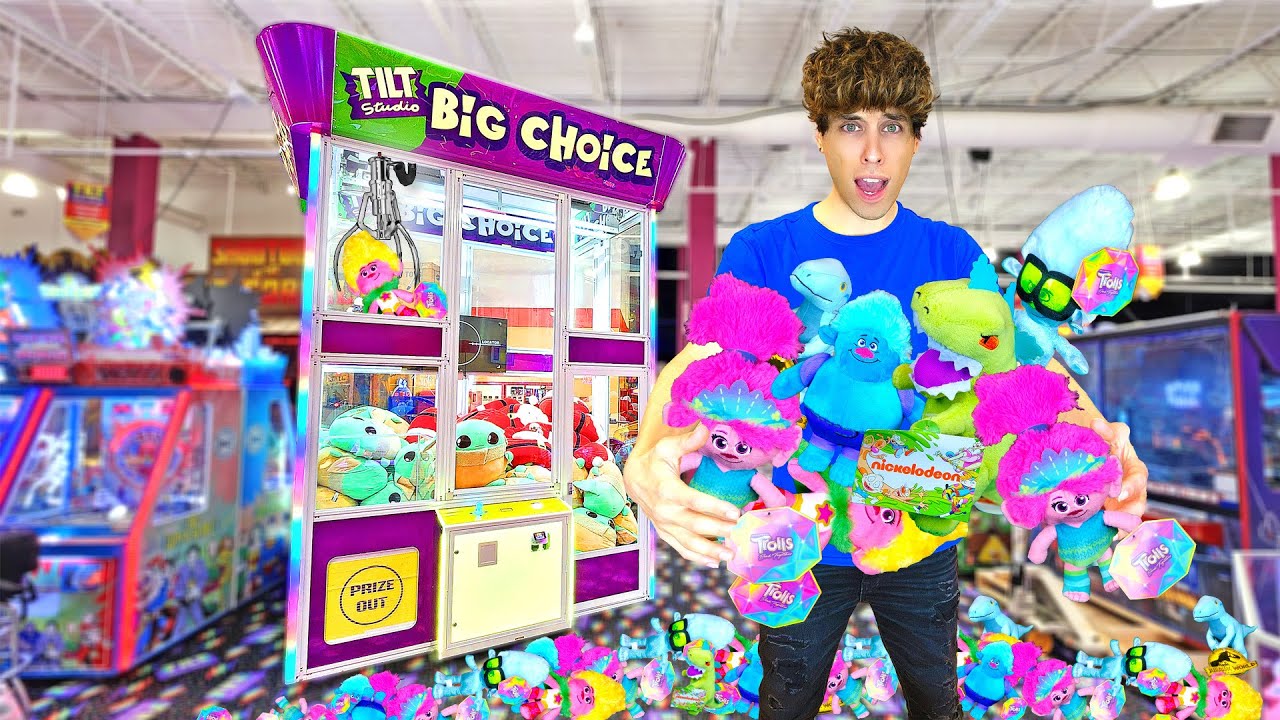 Playing EVERY Claw Machine In The Arcade with $150! Can We Profit ...