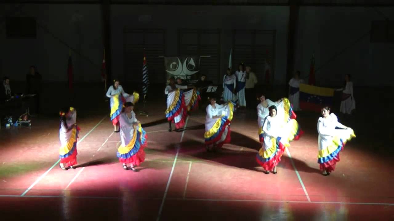 Venezuelan folk dance: Vals Venezuela Acordes - Chordify