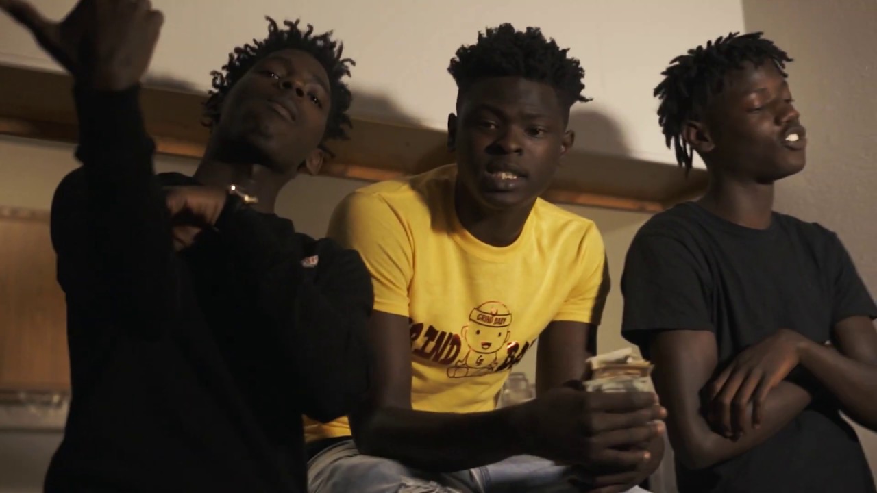 KFN BEZZY - Out Ya Body (Official Music Video) - YouTube