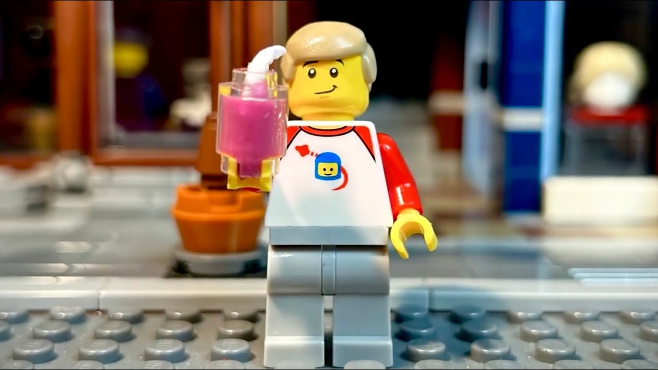 The Grimace Shake LEGO - YouTube