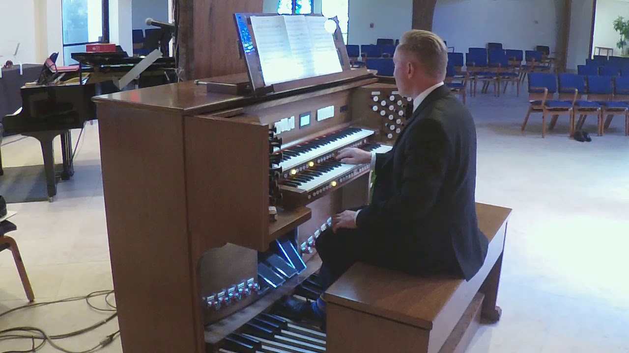 "The Haunted Organ" - Vic Mizzy (1916-2009) - YouTube