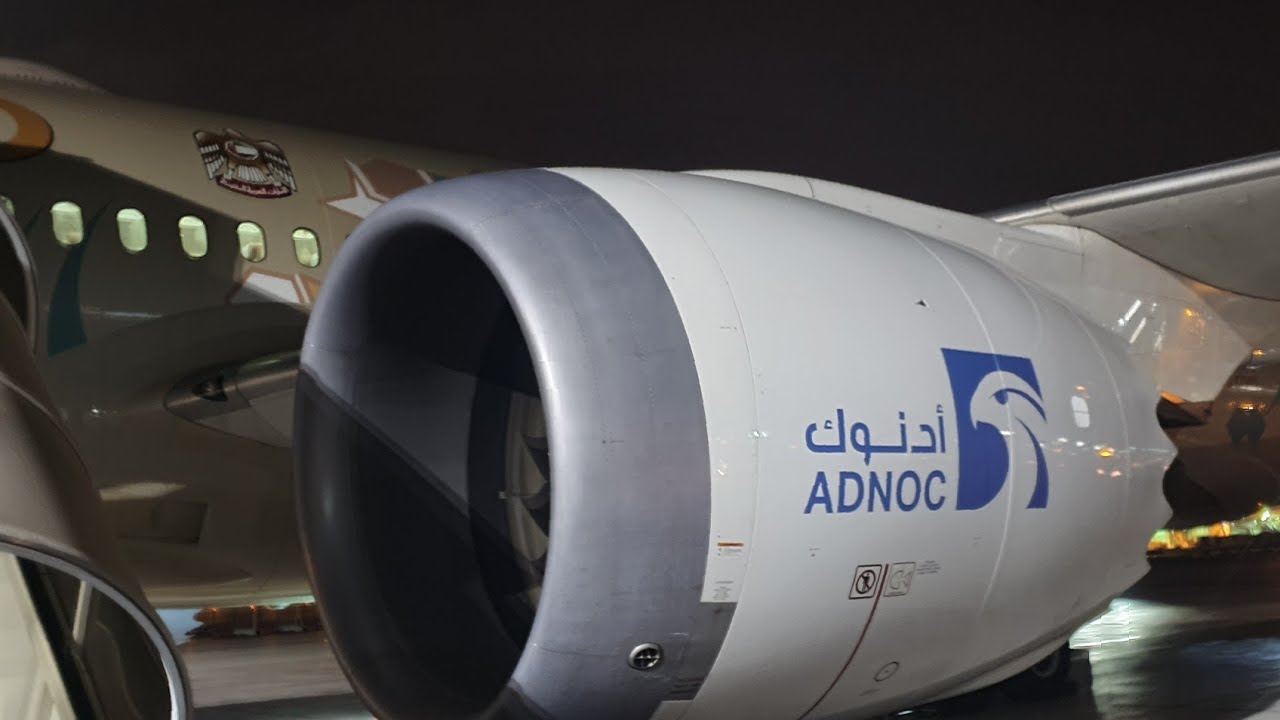 Etihad Airways | EY2 | Boeing 787-9 | night landing in Abu Dhabi | from ...