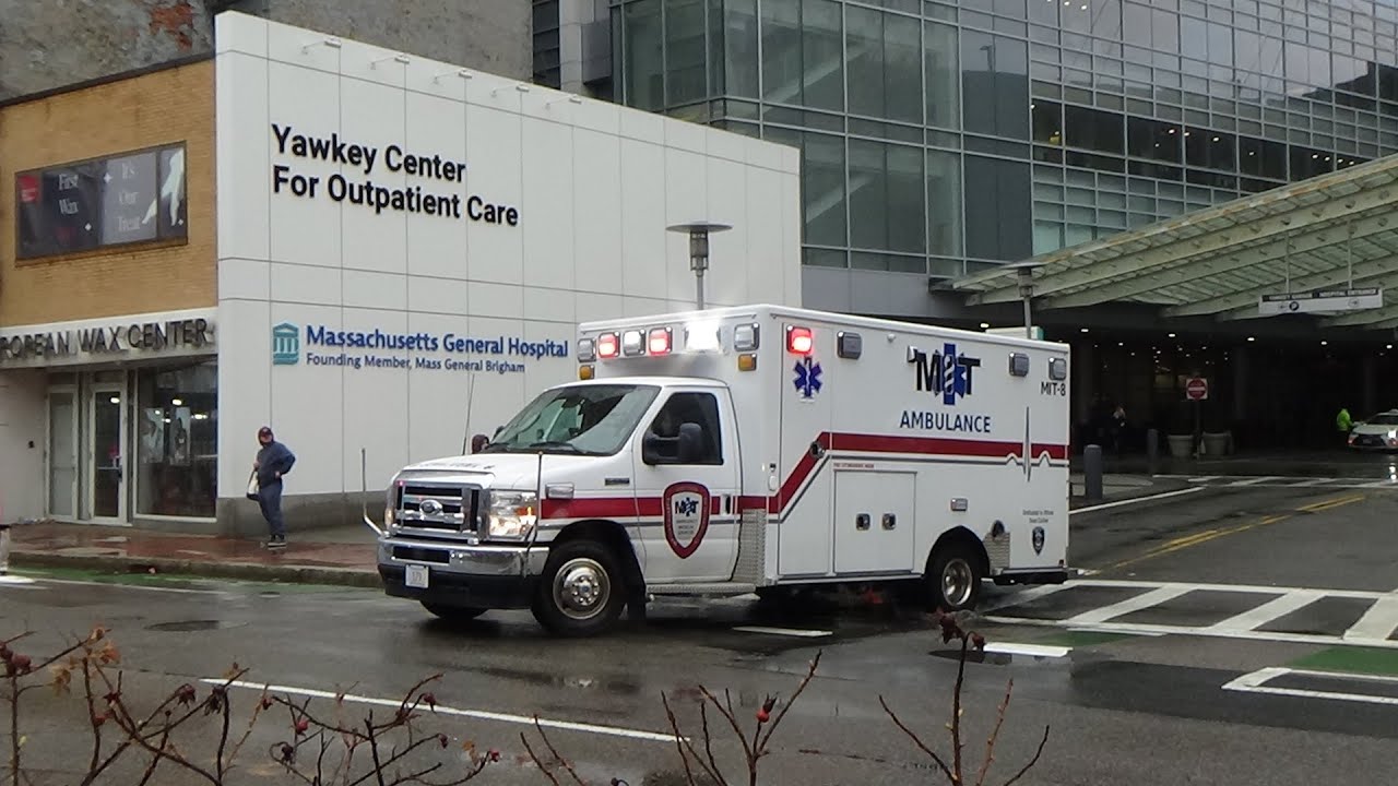 MIT Ambulance Responding - YouTube