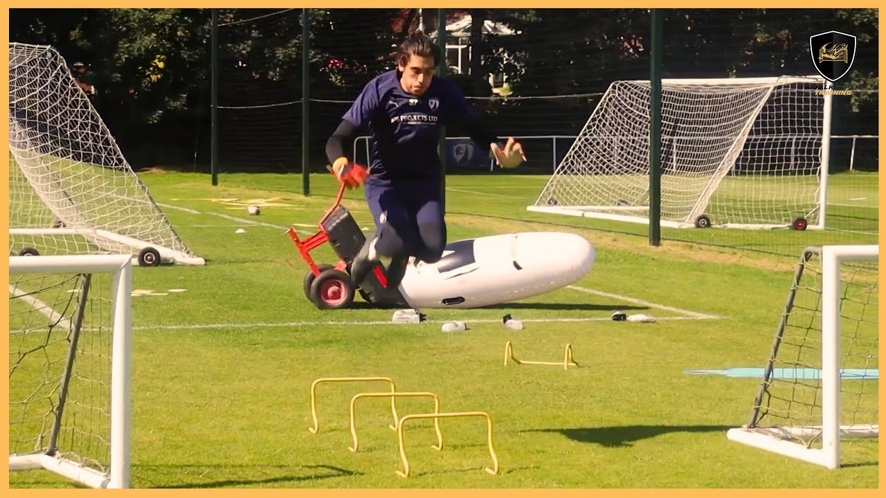 Chesterfield FC - Goalkeeper Training - YouTube