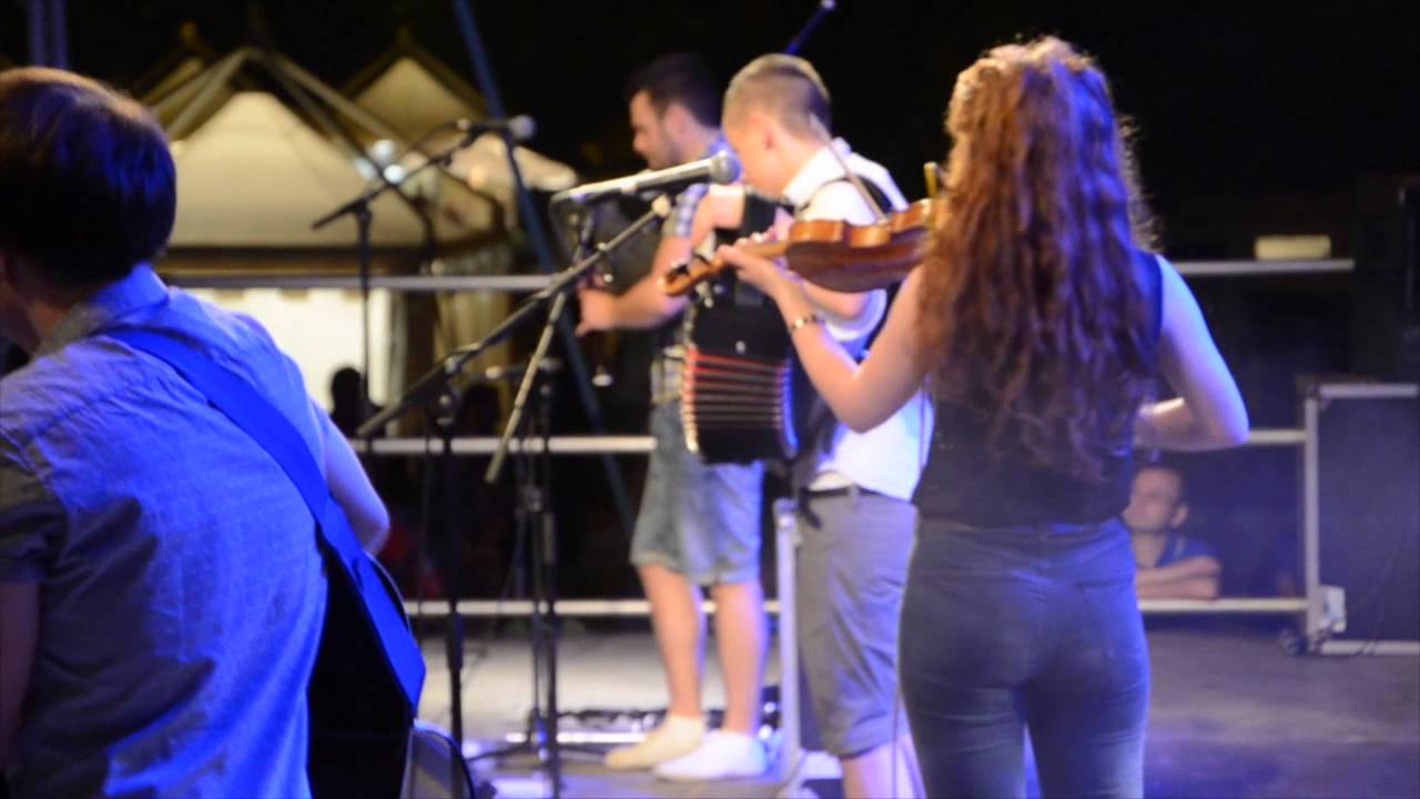 Hò-rò on Tour in Italy Part 1 - YouTube