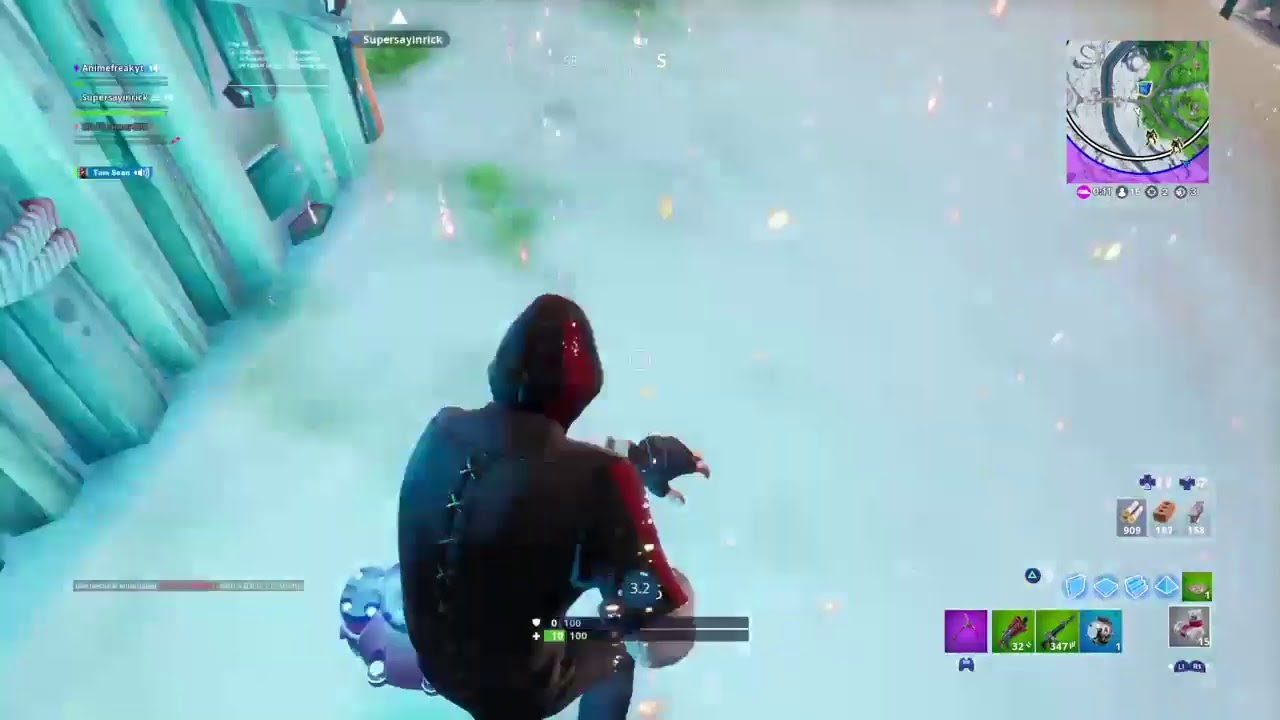 Fornite ikon skin playing squad - YouTube