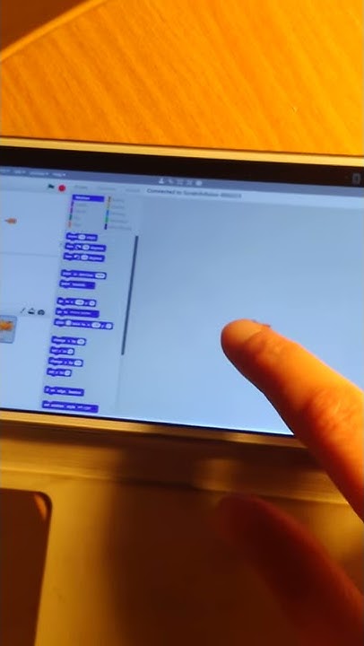 Робот Scratchduino управляется по bluetooth - YouTube