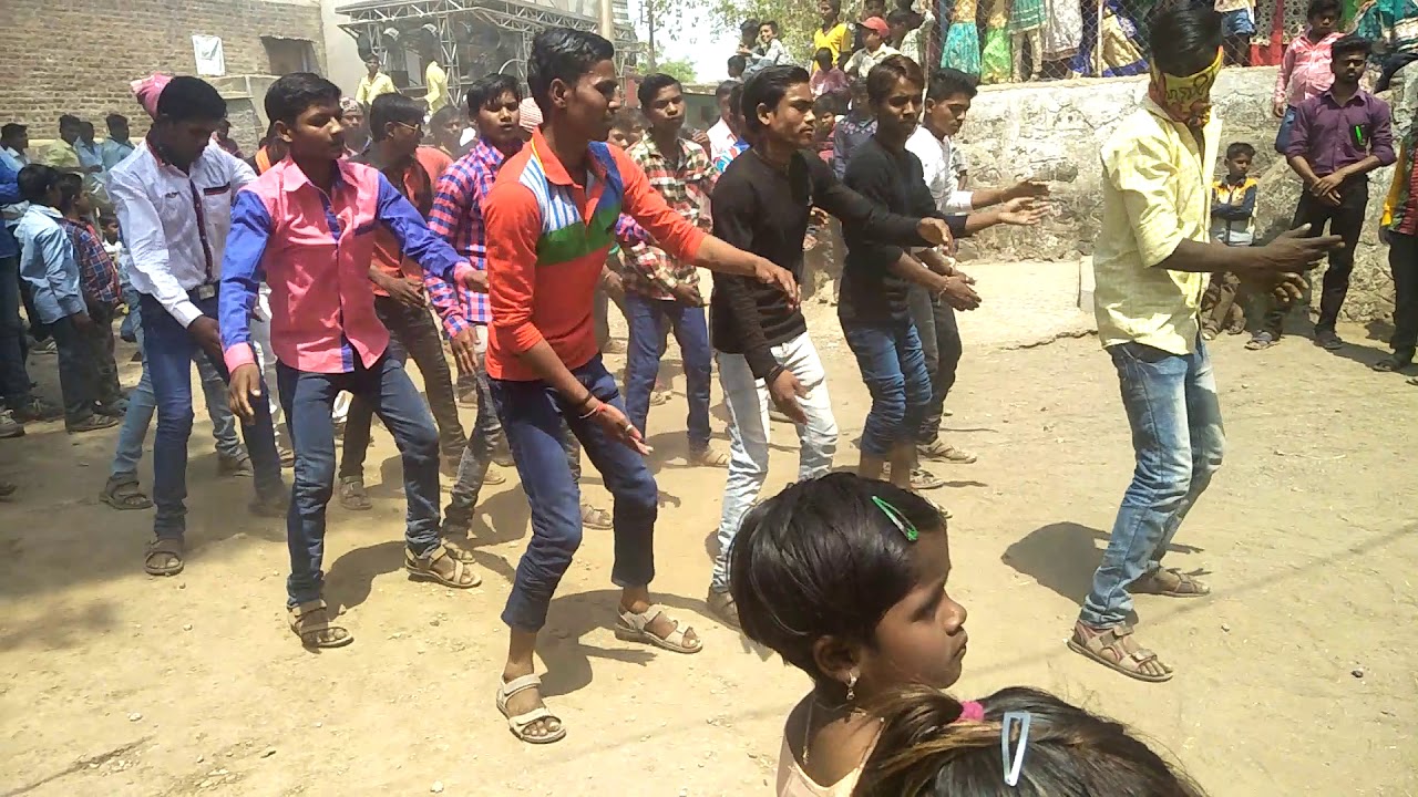 Bhilau dance for eklavya song - YouTube