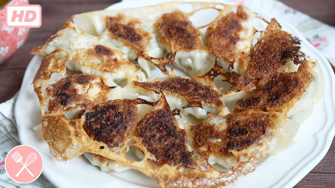 How to make Crispy Wings Gyoza (video) - YouTube