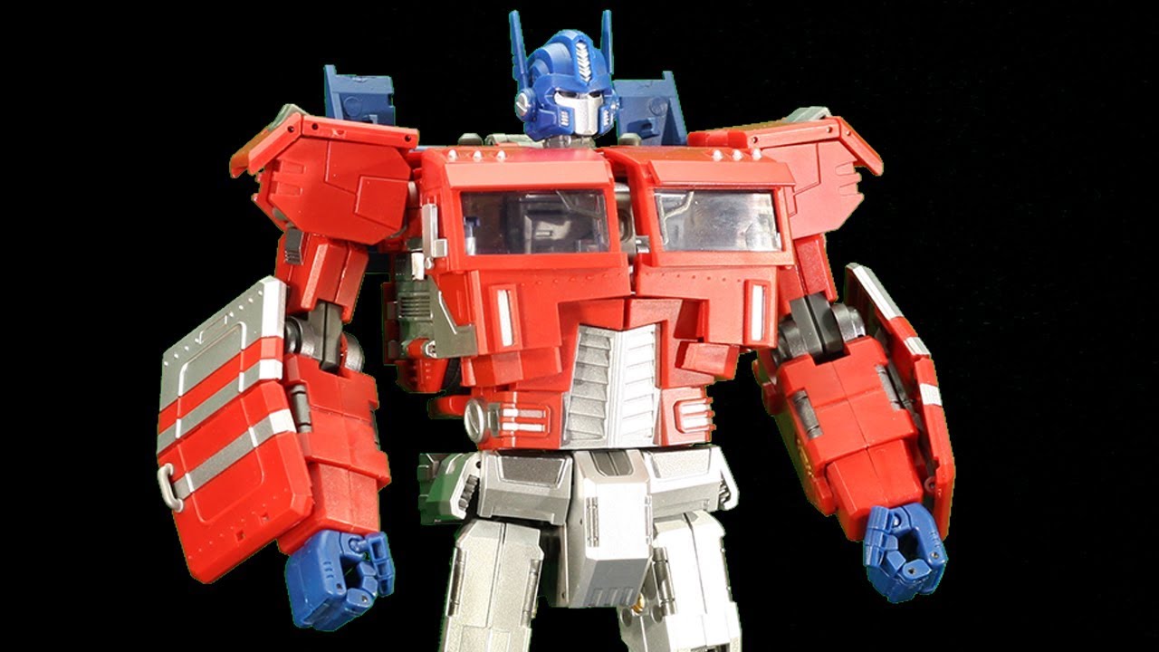 Generation Toy GT-03 Op Ex Stop Motion Transform - YouTube