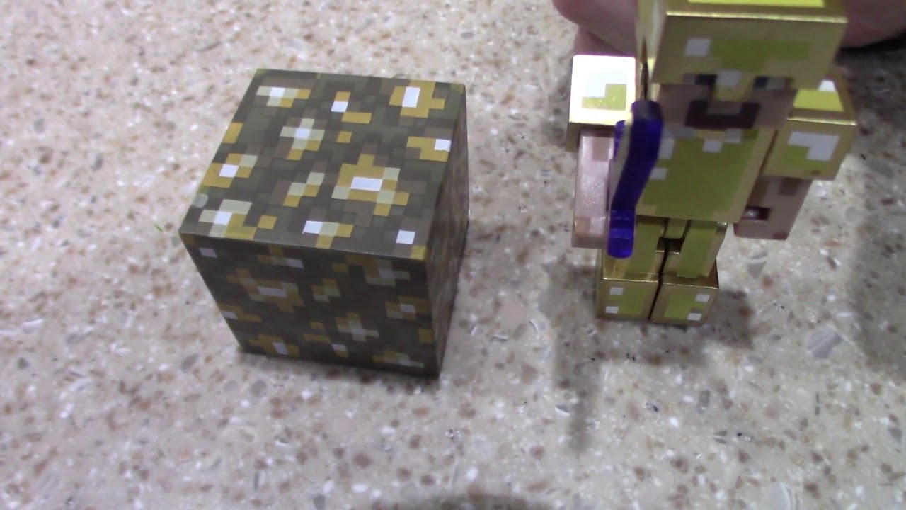 Minecraft Steve in Gold Armor - YouTube